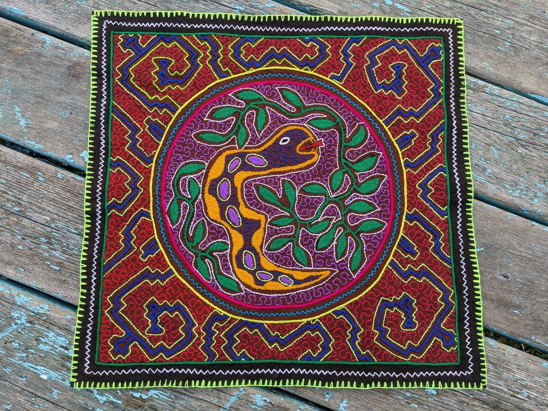 Medium Shipibo Tapestry Anaconda Snake Psychedelic Embroidery Wall ...