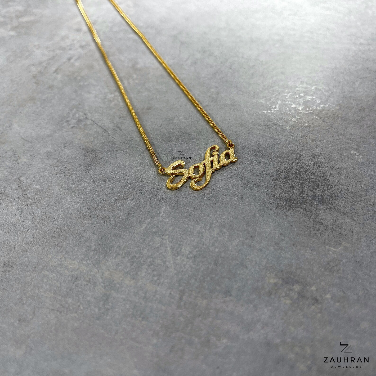 Sofia Name Necklace in 22K Carat Solid Gold - Etsy