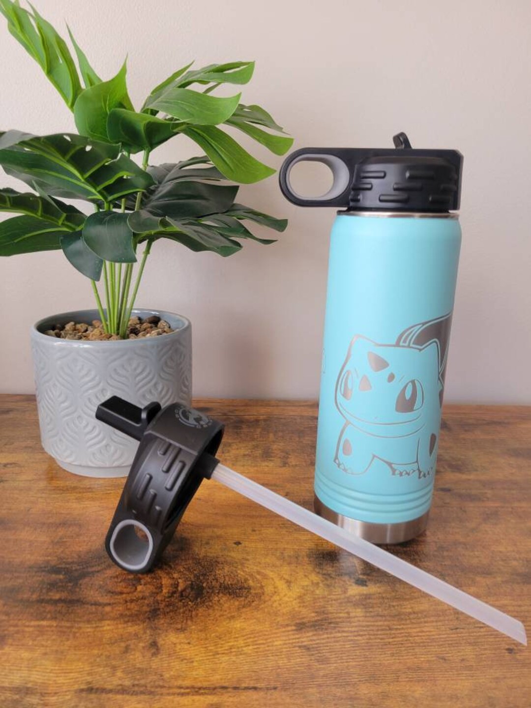 Starter Pokémon Water Bottle Bulbasaur - Etsy