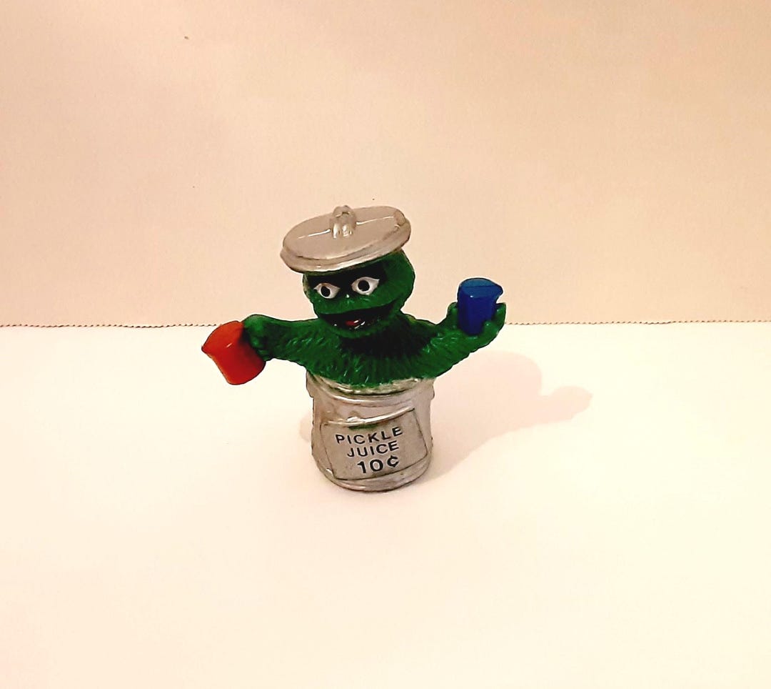 Sesame Street Oscar the Grouch Pickle Juice PVC Figure Tara Toys ...