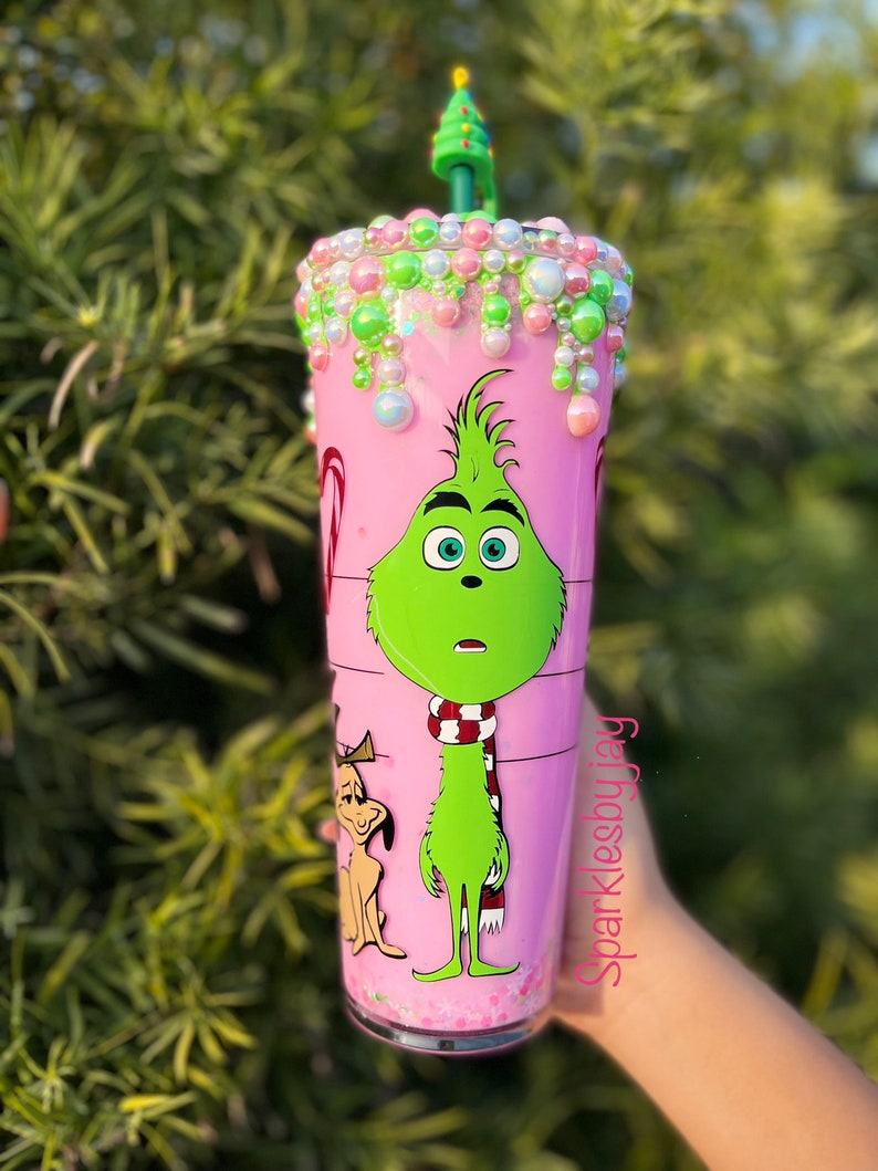 The Grinch Pearl Drip Snow Globe Tumbler - Etsy