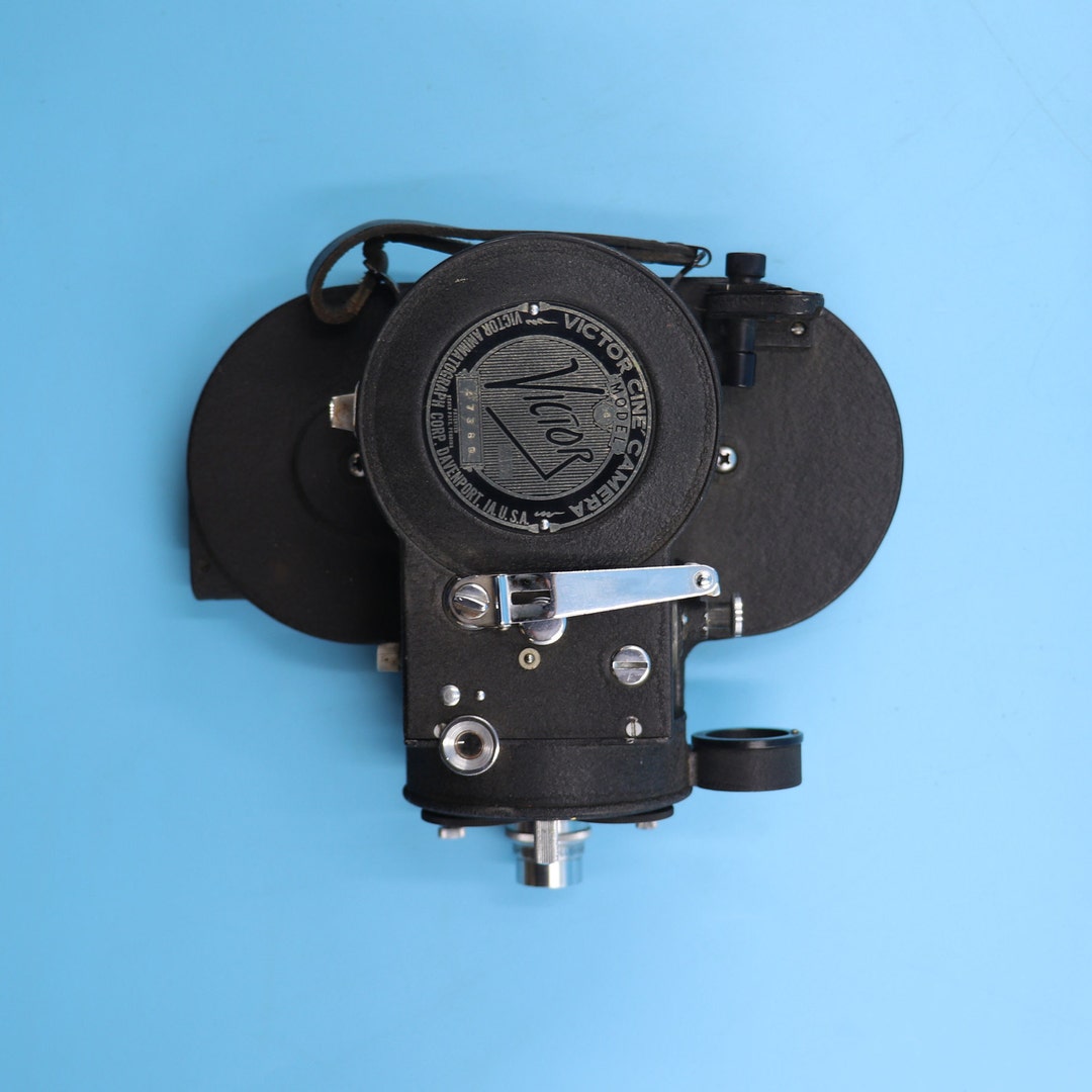 Vintage 16mm Victor Cine Camera USA Model 4 With Key Case - Etsy