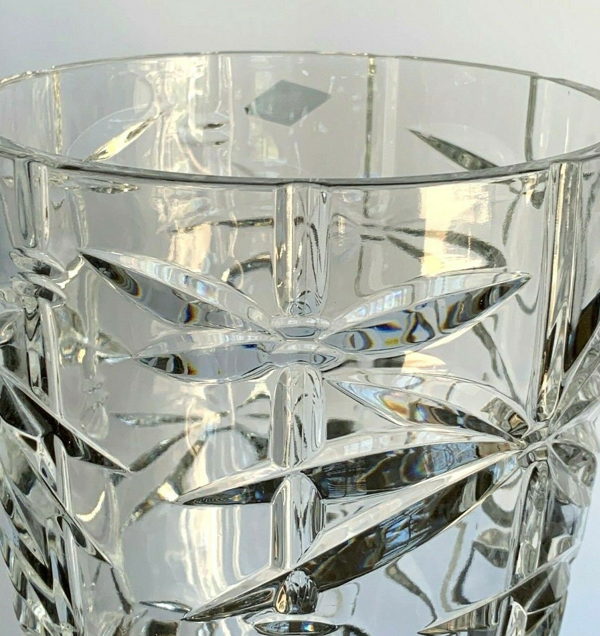 New Shannon Crystal Designs of Ireland 24% Lead Crystal Vase 11 3/4" T ...