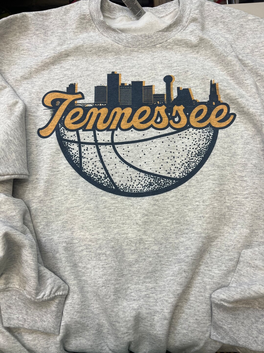 University of Tennessee Basketball Graphic Sweatshirt - Etsy