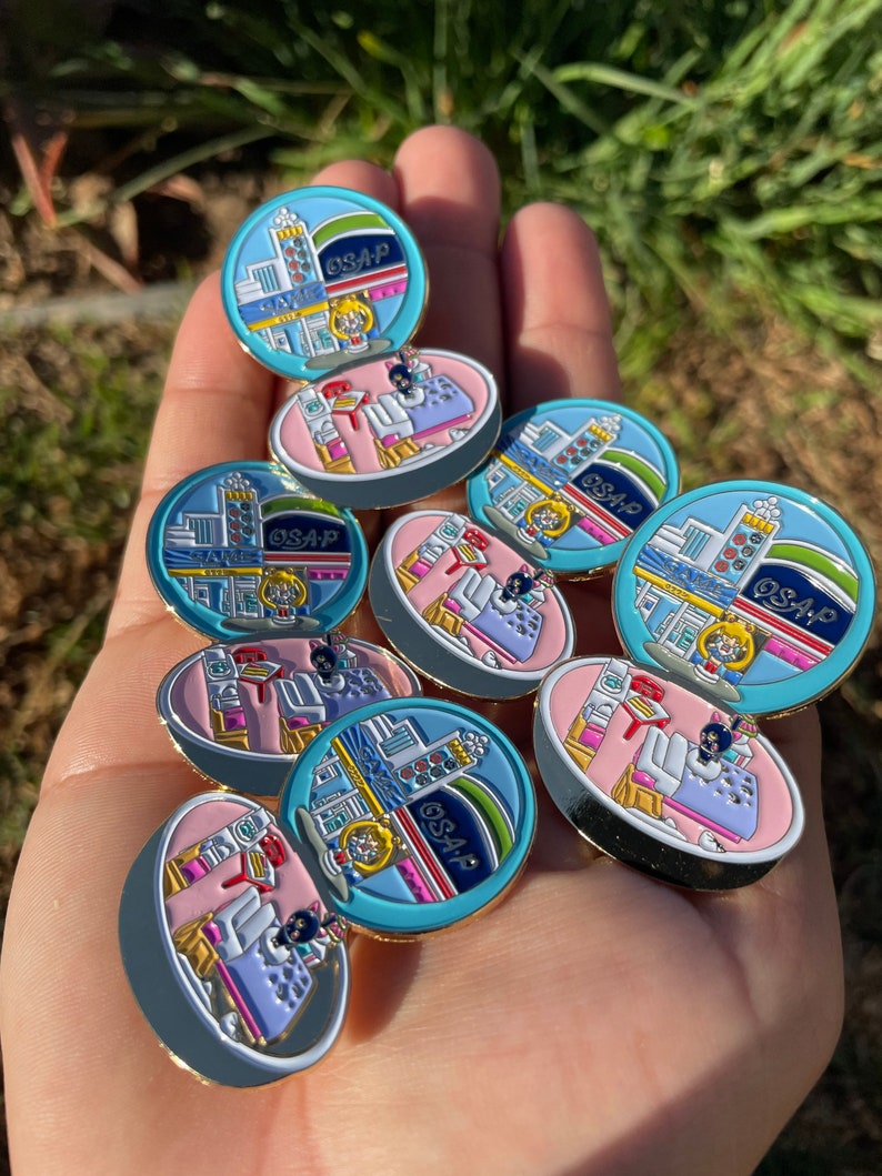 Sailor Moon Polly Pocket Pin | Etsy