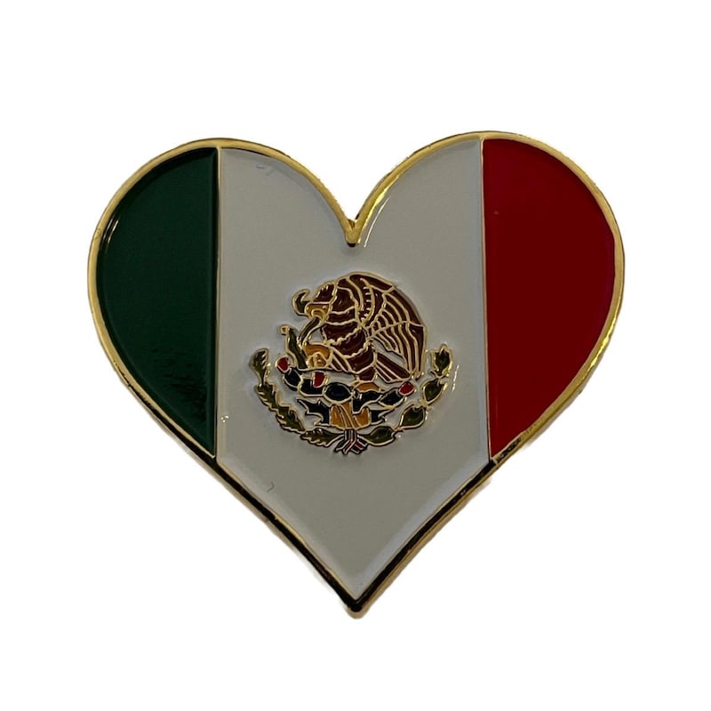 Amor Pin Badge - Etsy