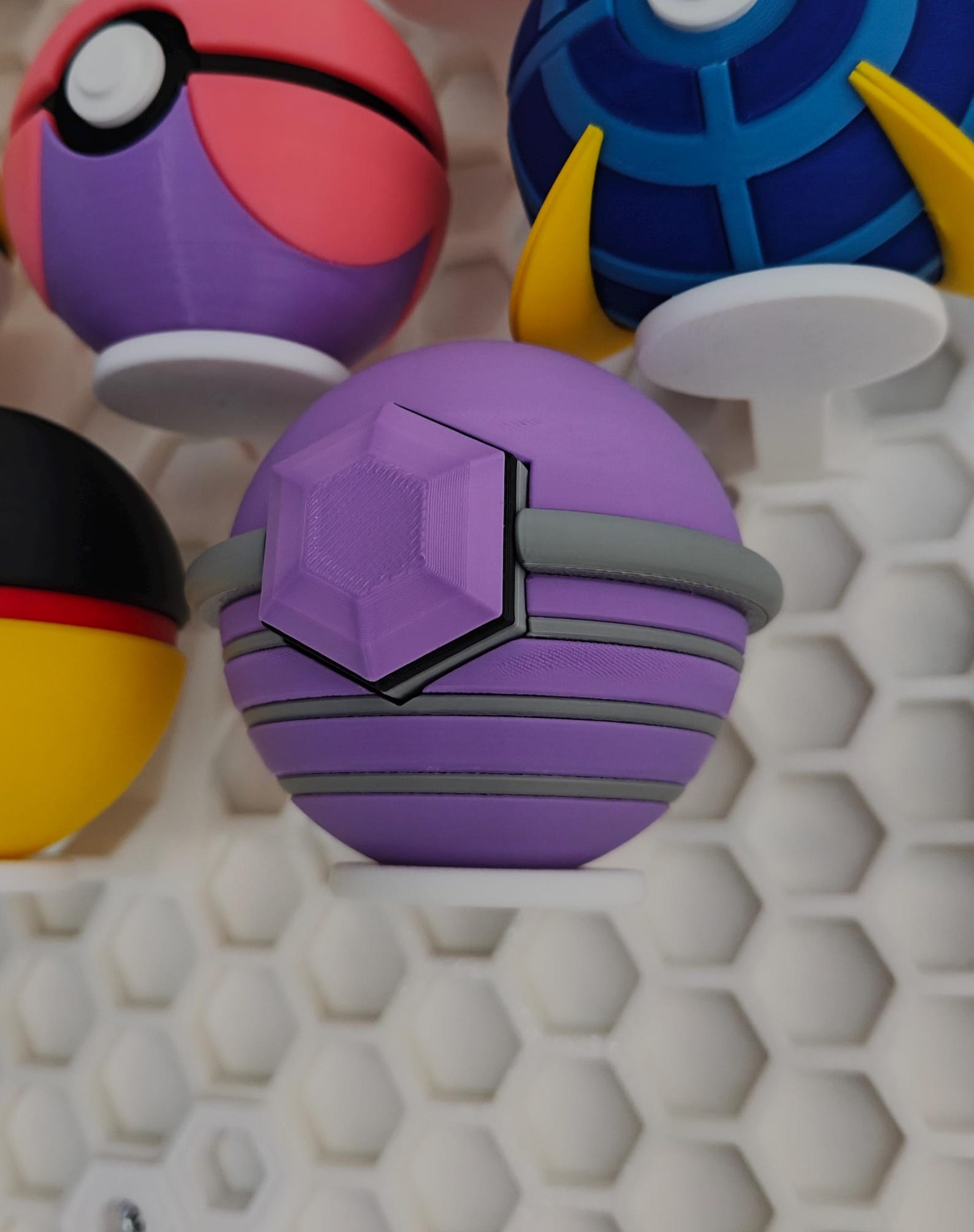 3D Printed Pokeballs | Magma Ball, Nest Ball, Dream Ball, Dark Ball ...