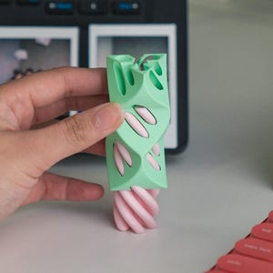 Helix Fidget Toy – Innovative Twisting Stress Reliever - Etsy