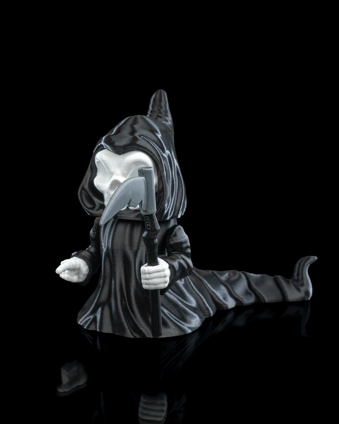 3D Printed Grim Reaper Articulated Fidget Toy, Halloween Decoration ...