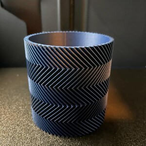 Modern 3D Printed Flower Pot With Geometric Design - Indoor Plant Pot ...