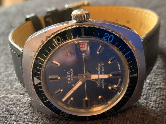 Vintage Rare Vintage Tara Automatic 21 jewel Divers m… - Gem
