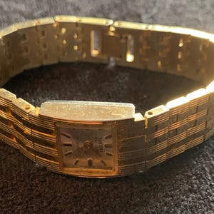 Vintage Santima Ladies Gold Plated Watch - Etsy