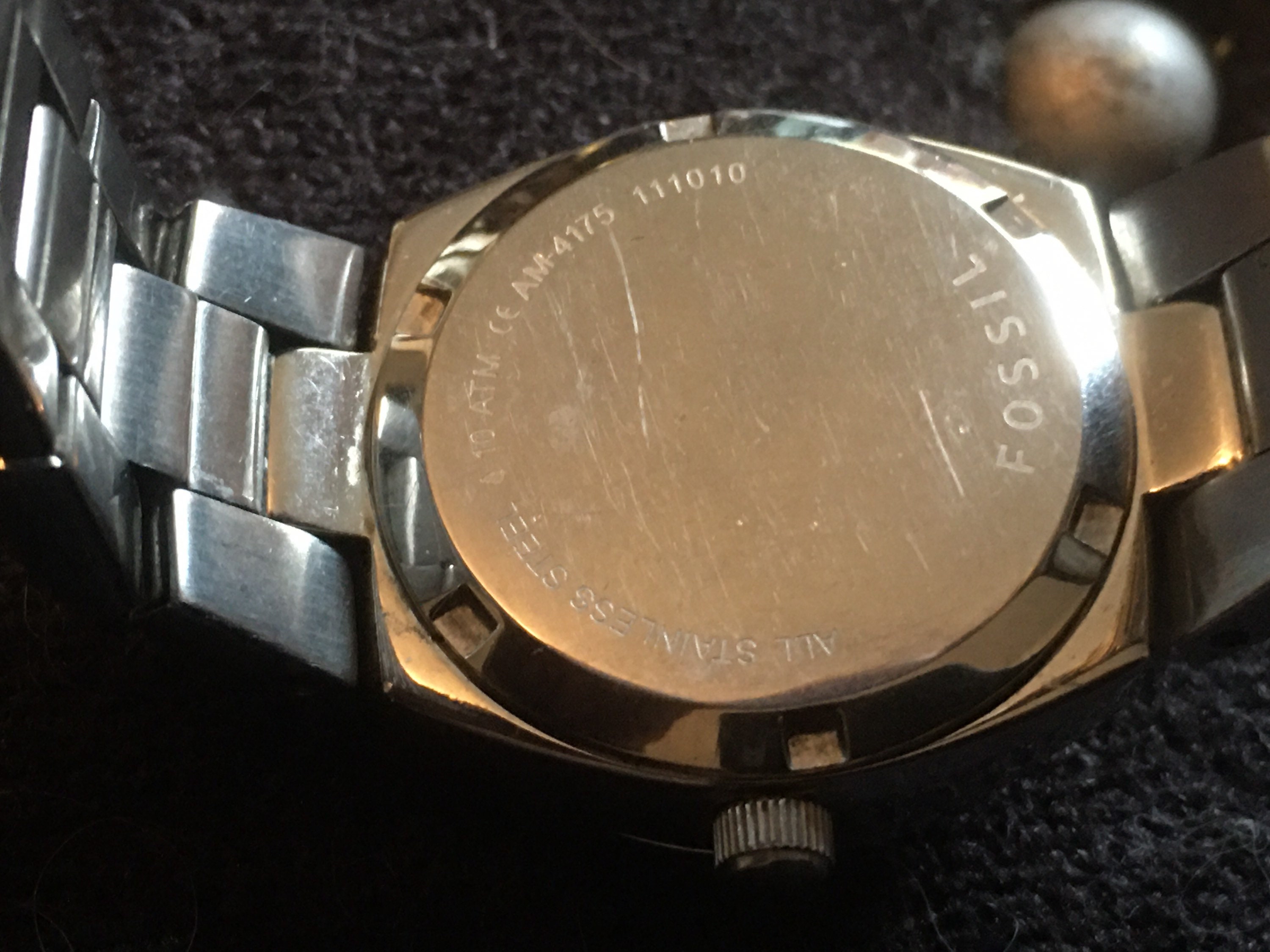 Vintage Fossil CZ Faux Diamonds Ladies Silver Tone Watch With Pearlised ...