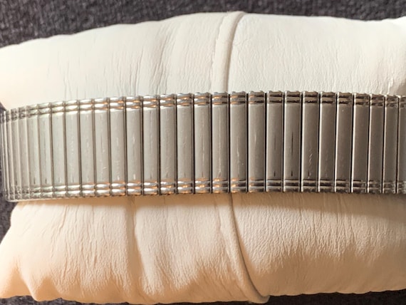 Vintage Retro Timex Indiglo WR 30M Silver tone Mens w… - Gem