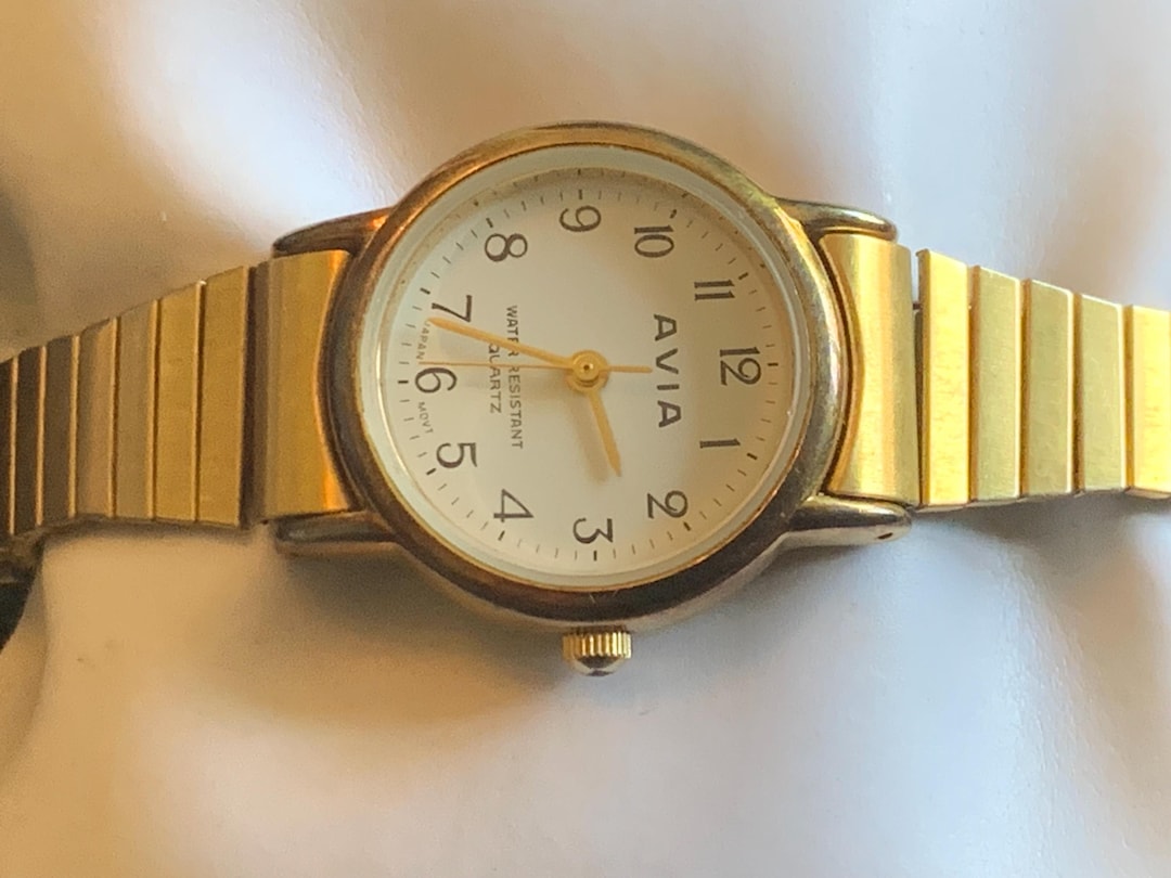 Vintage Avia Quartz Gold Tone Ladies Watch - Etsy