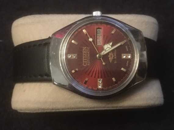 Vintage rare Citizen Red sunburst dial Silver tone Au… - Gem