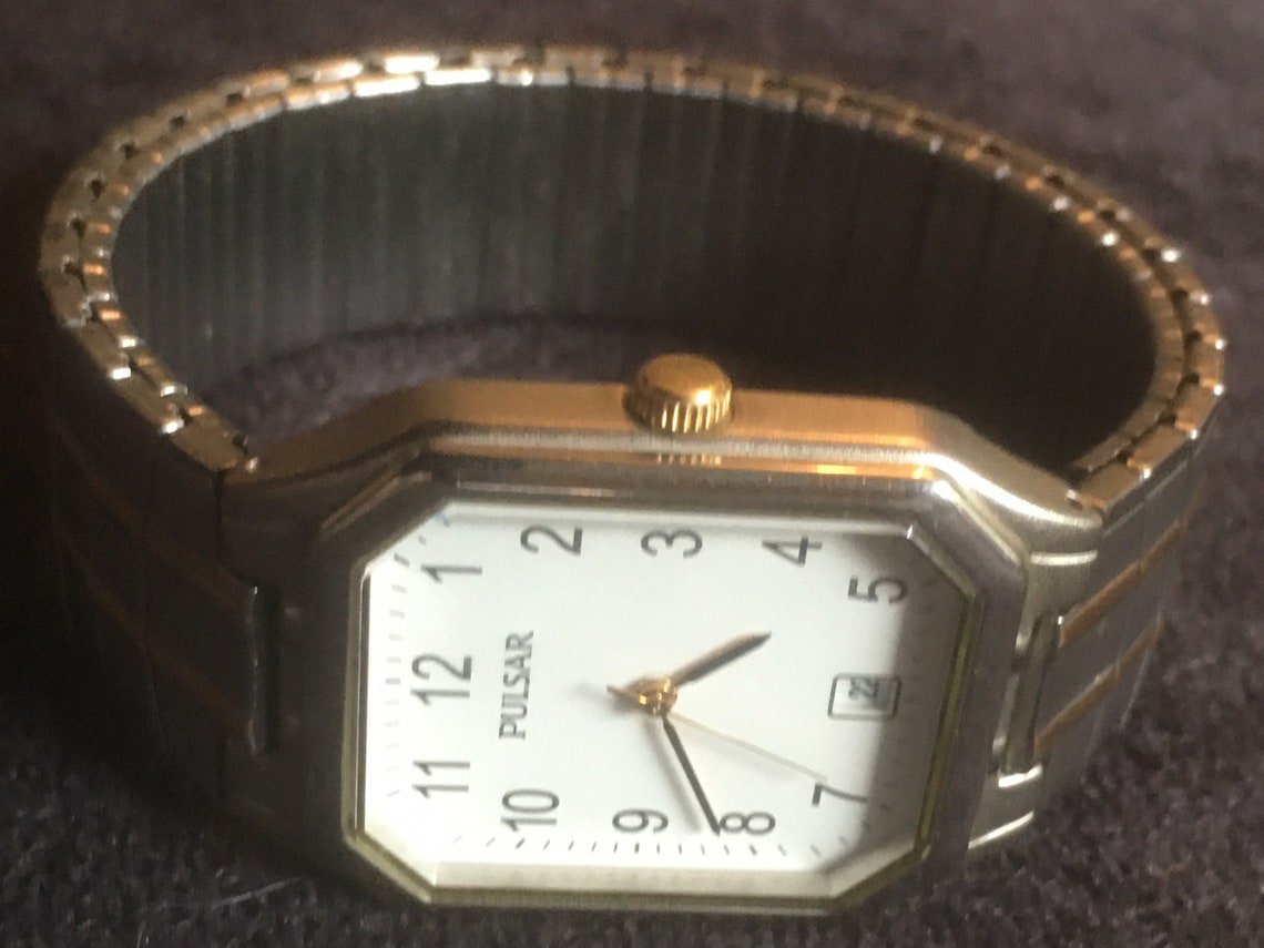 Vintage Mens Pulsar Seiko Gold / Silver Tone Tank Style Watch - Etsy