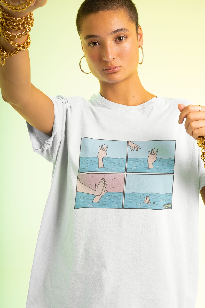 Drowning High Five Meme T-shirt: 100% Cotton Graphic Tee - Etsy