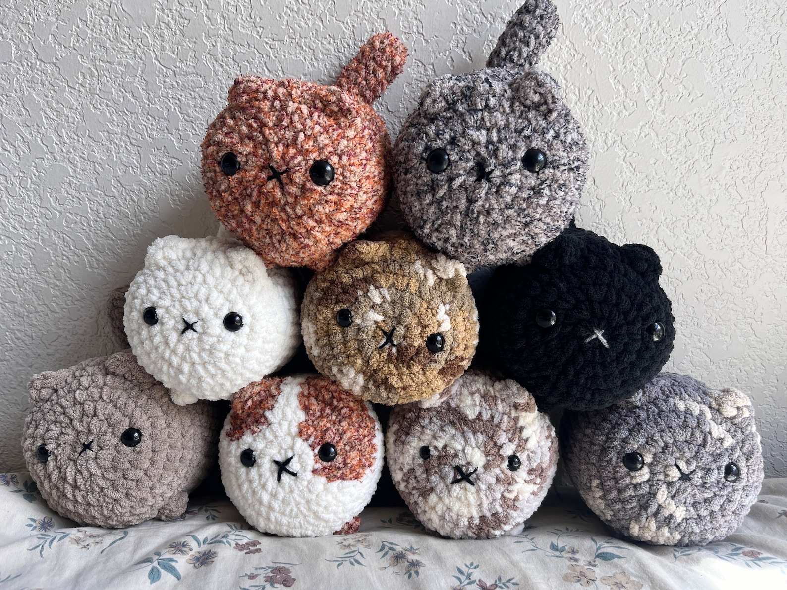 Crochet Loaf Cat Plushie - Etsy