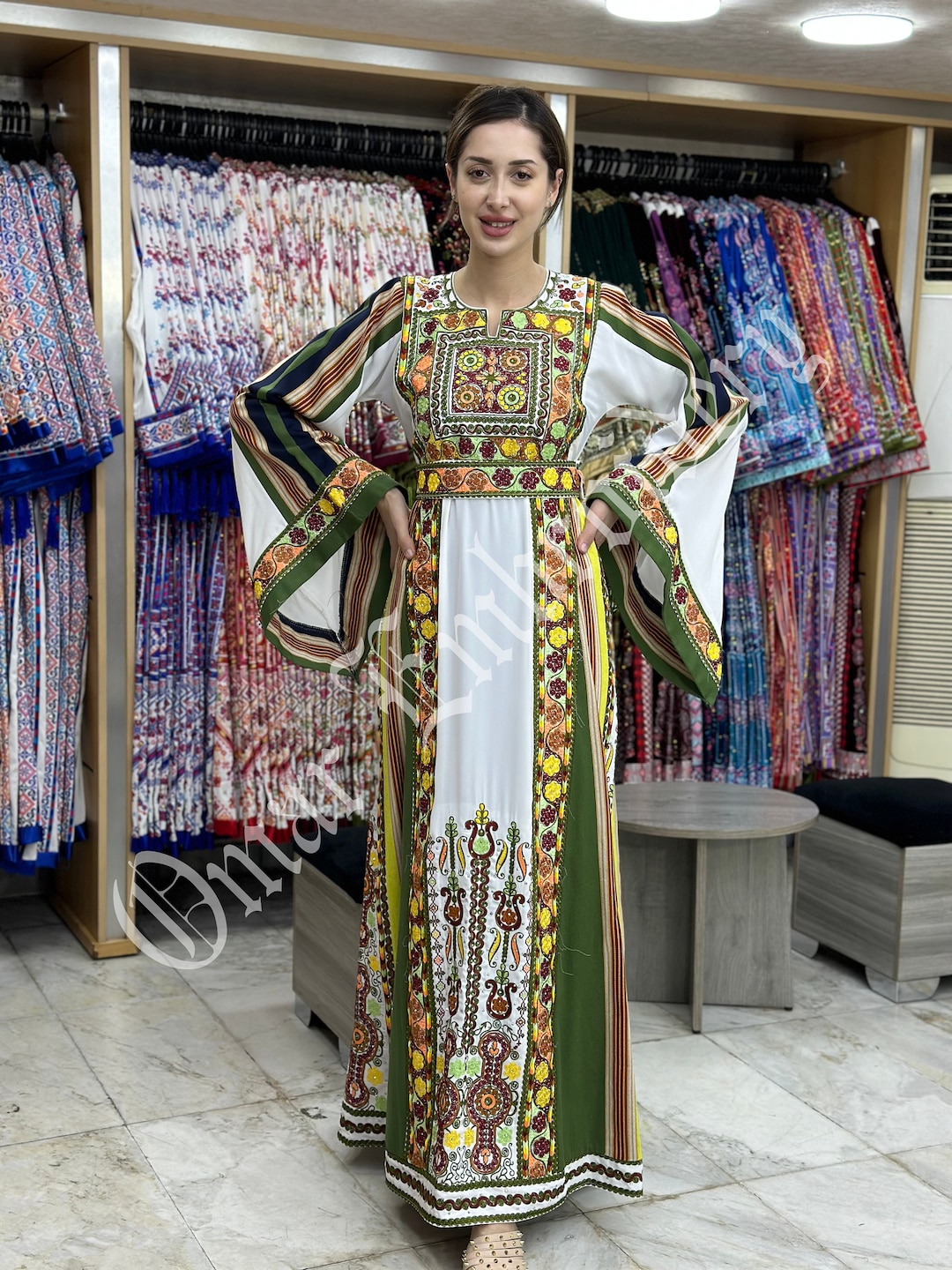 Palestinian Thobe Tatreez Embroidered Traditional Palestinian Arabic ...