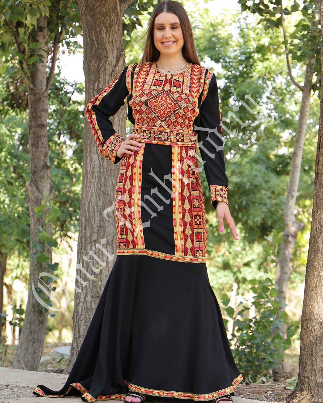 Palestinian Thobe Embroidered Maxi Dress Long Sleeves Kaftan ...
