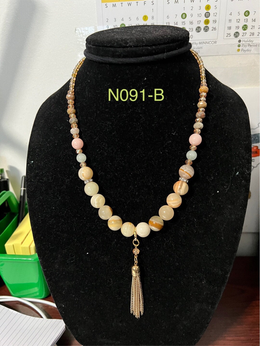 Jade Golden Toned Tassel Pendant Necklace, Agate Beads Necklace, Jade ...