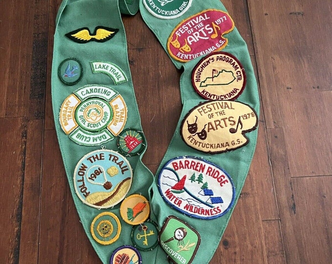Girl Scout Sash With 20 Badges, Patches &wings Vintage 1970s/early 80s ...
