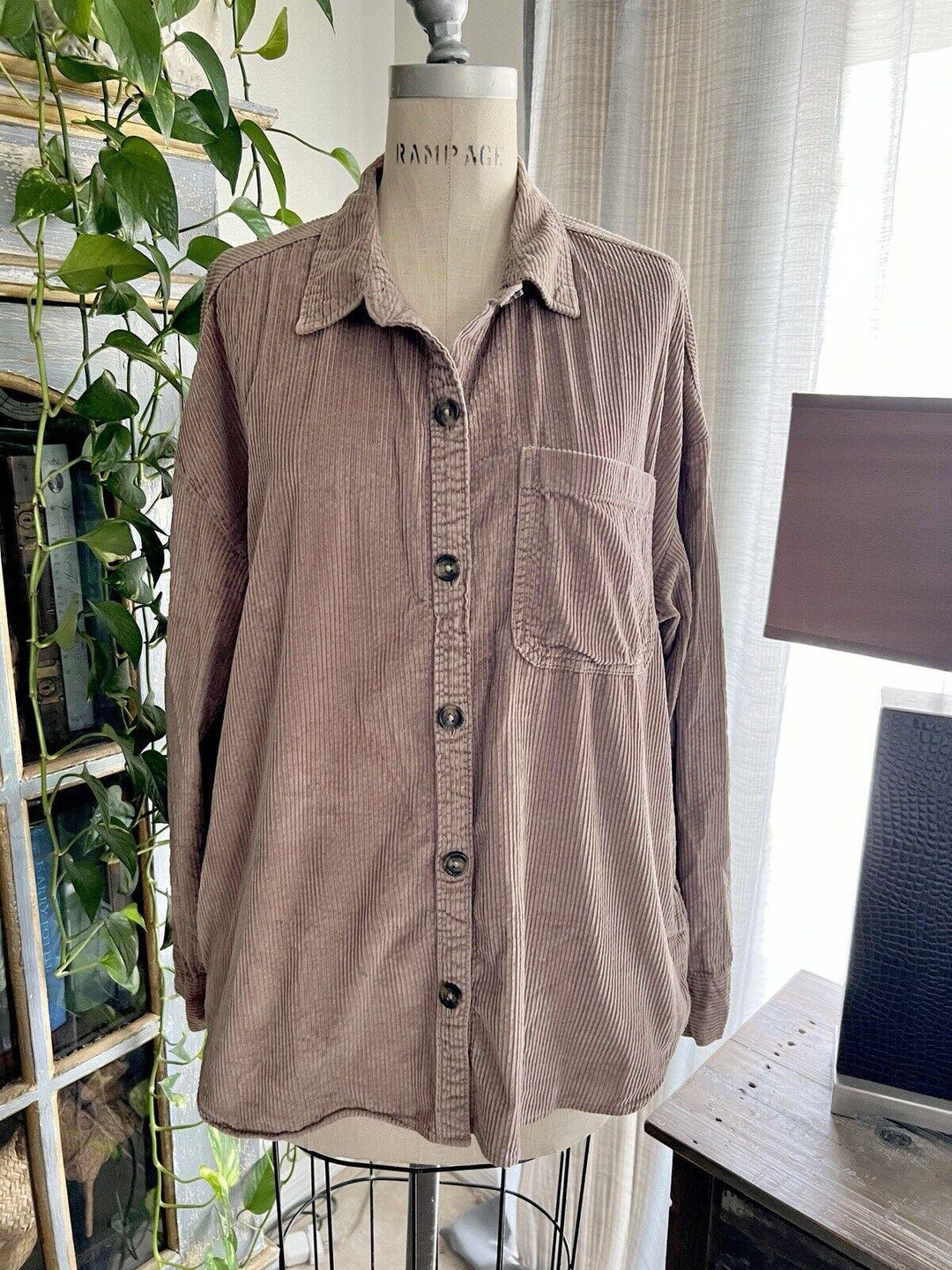 Hollister Shacket Light Brown Taupe Corduroy Button Front Pockets ...