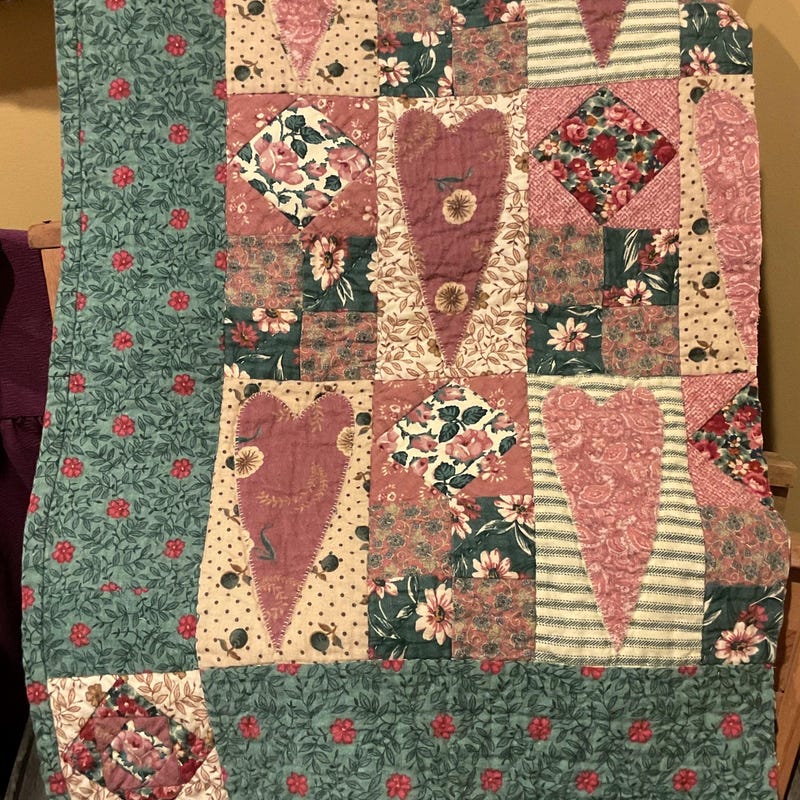 Quilted Mauve Green Quilt - Etsy