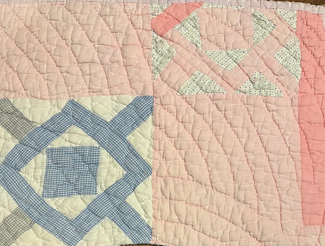 Vintage Quilt Piece, Antique Quilt Piece, Hand Quilted, Cutter Quilt ...