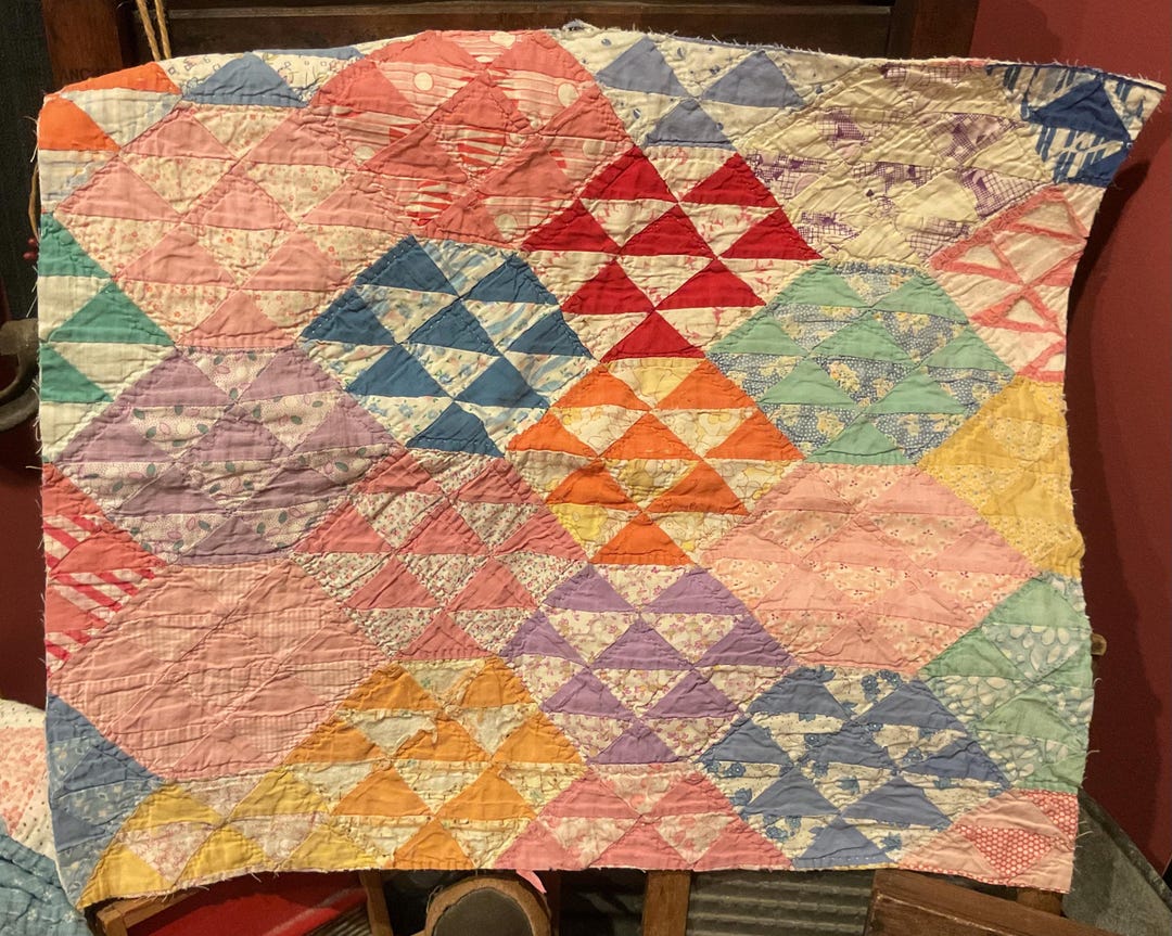 Vintage Colorful Quilt Piece, Antique Quilt Piece, Hand Quilted, Cutter ...