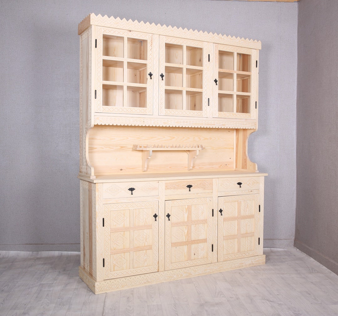 Fantastic Timber Hutch and Buffet Dresser, Wooden Hutch Design, Dining ...
