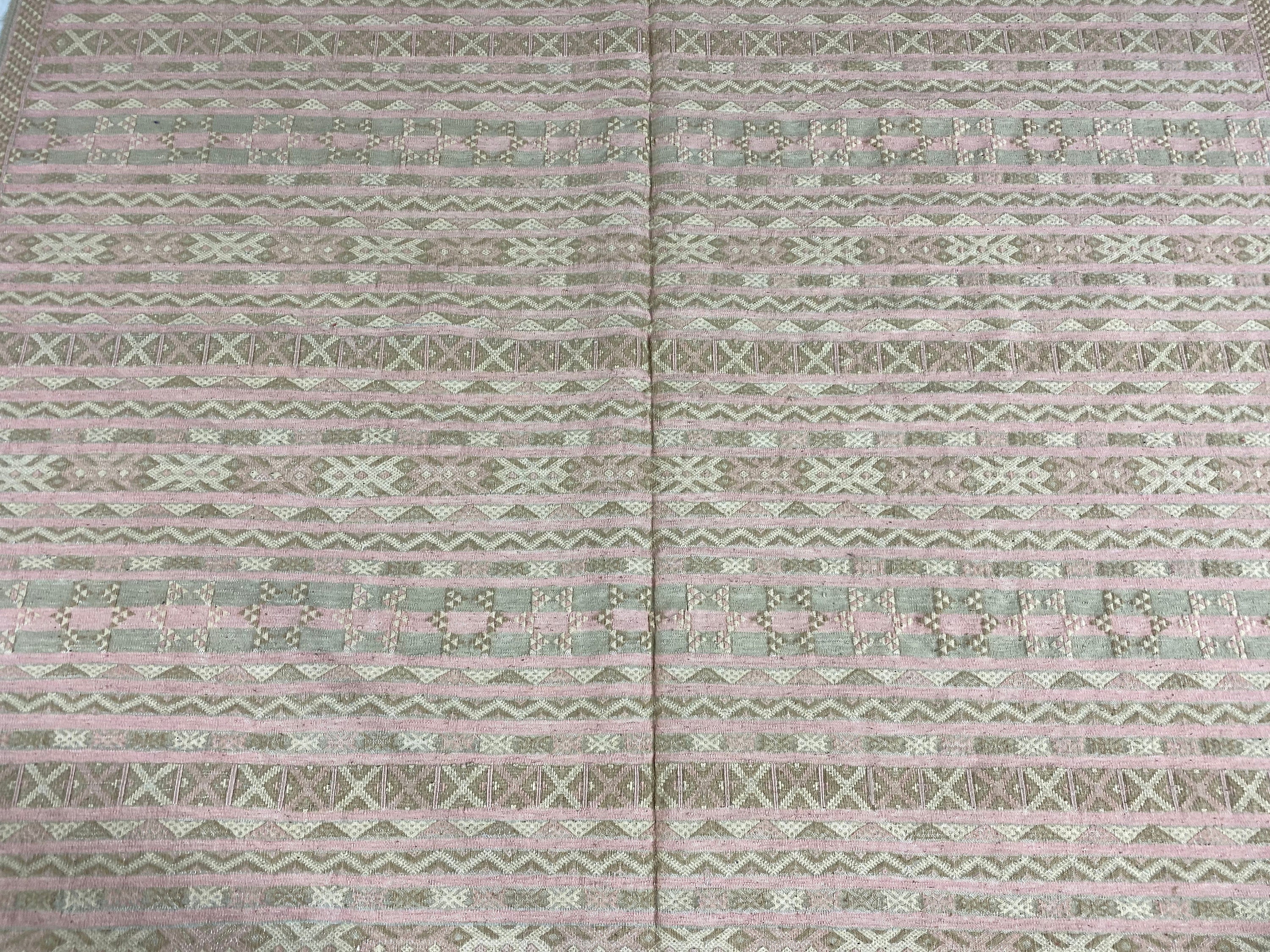 Old Moroccan Rug, Unique Tiflt Carpet, Home Decor 196 X 303 Cm, Area ...