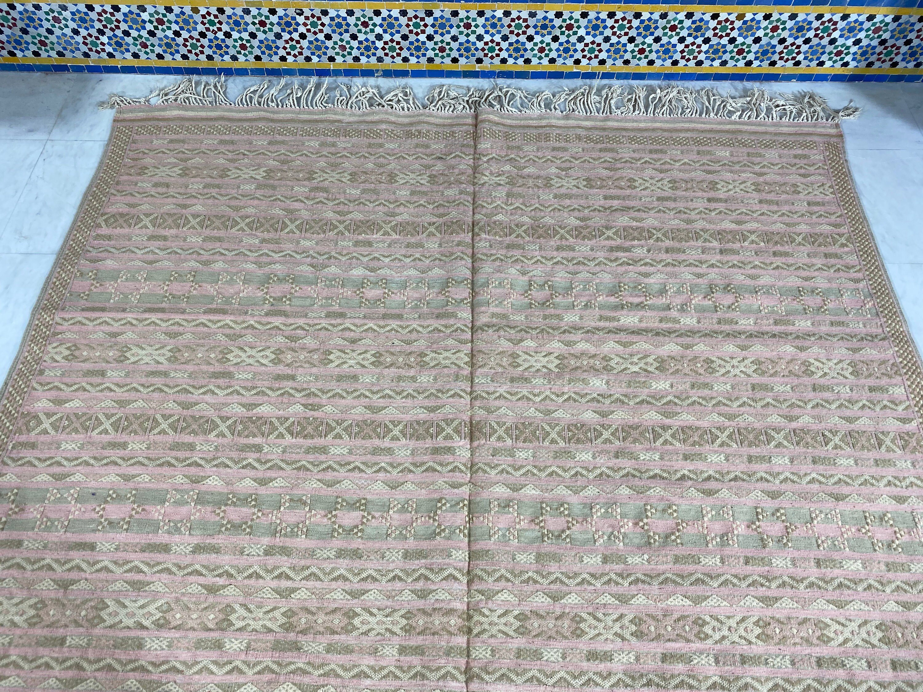 Old Moroccan Rug, Unique Tiflt Carpet, Home Decor 196 X 303 Cm, Area ...