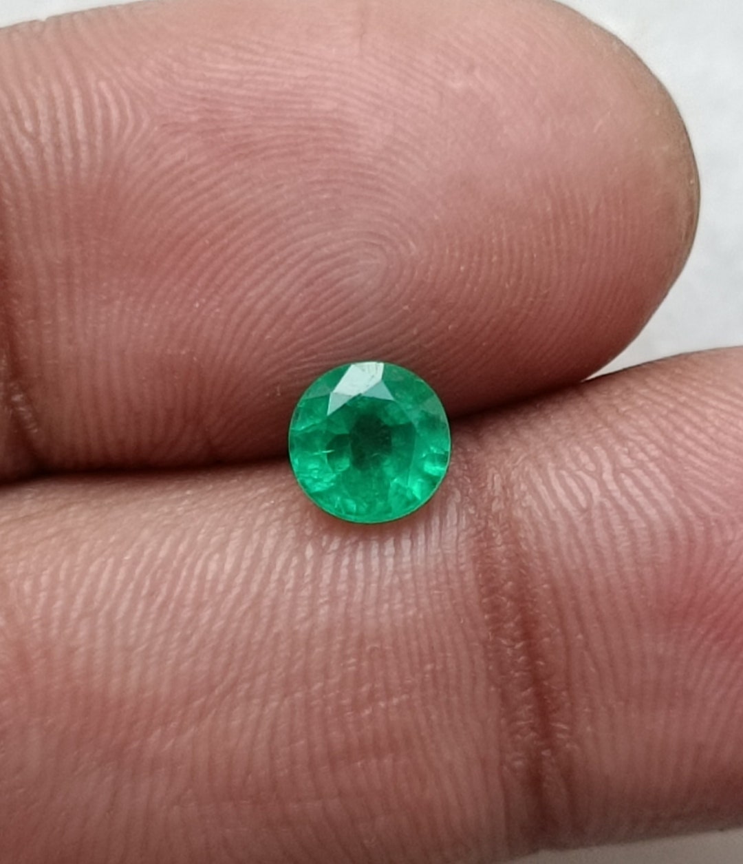 Natural Emerald Round, Emerald Round, Green Emerald Round, Faceted ...