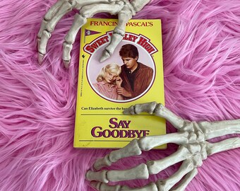 Francine Pascal - Etsy