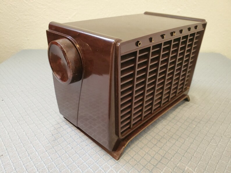 C. 1950 Restored Olympic 5 Tube Radio Model 440 W/ Aux Input for ...