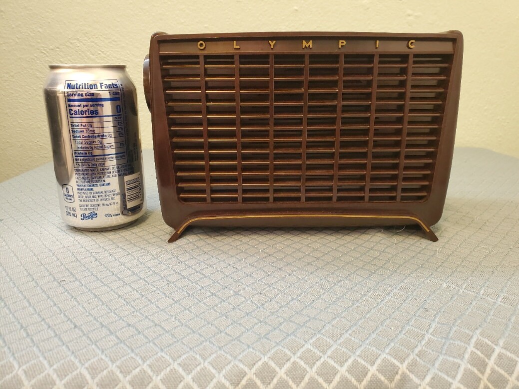 C. 1950 Restored Olympic 5 Tube Radio Model 440 W/ Aux Input for ...