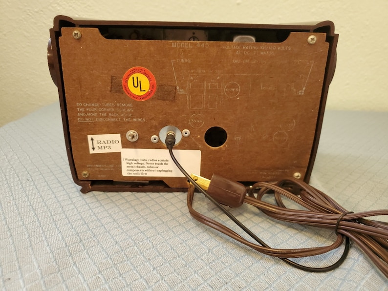 C. 1950 Restored Olympic 5 Tube Radio Model 440 W/ Aux Input for ...