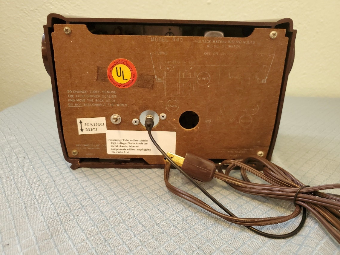 C. 1950 Restored Olympic 5 Tube Radio Model 440 W/ Aux Input for ...