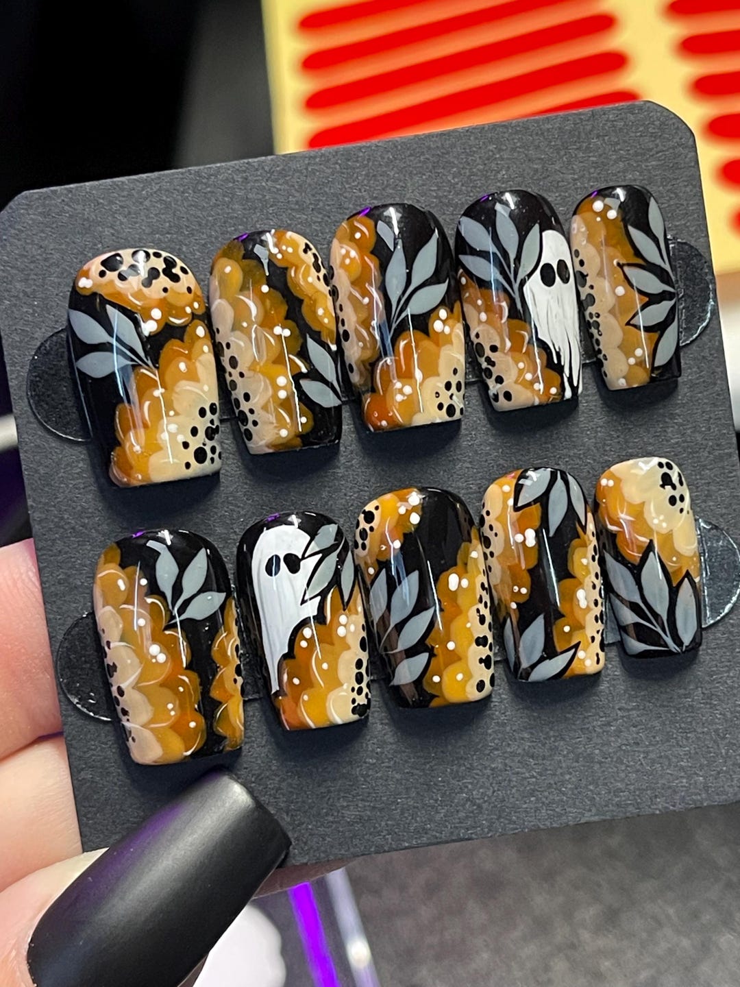 Cute Halloween Ghost Press on Nails * Flowers * Glossy * - Etsy