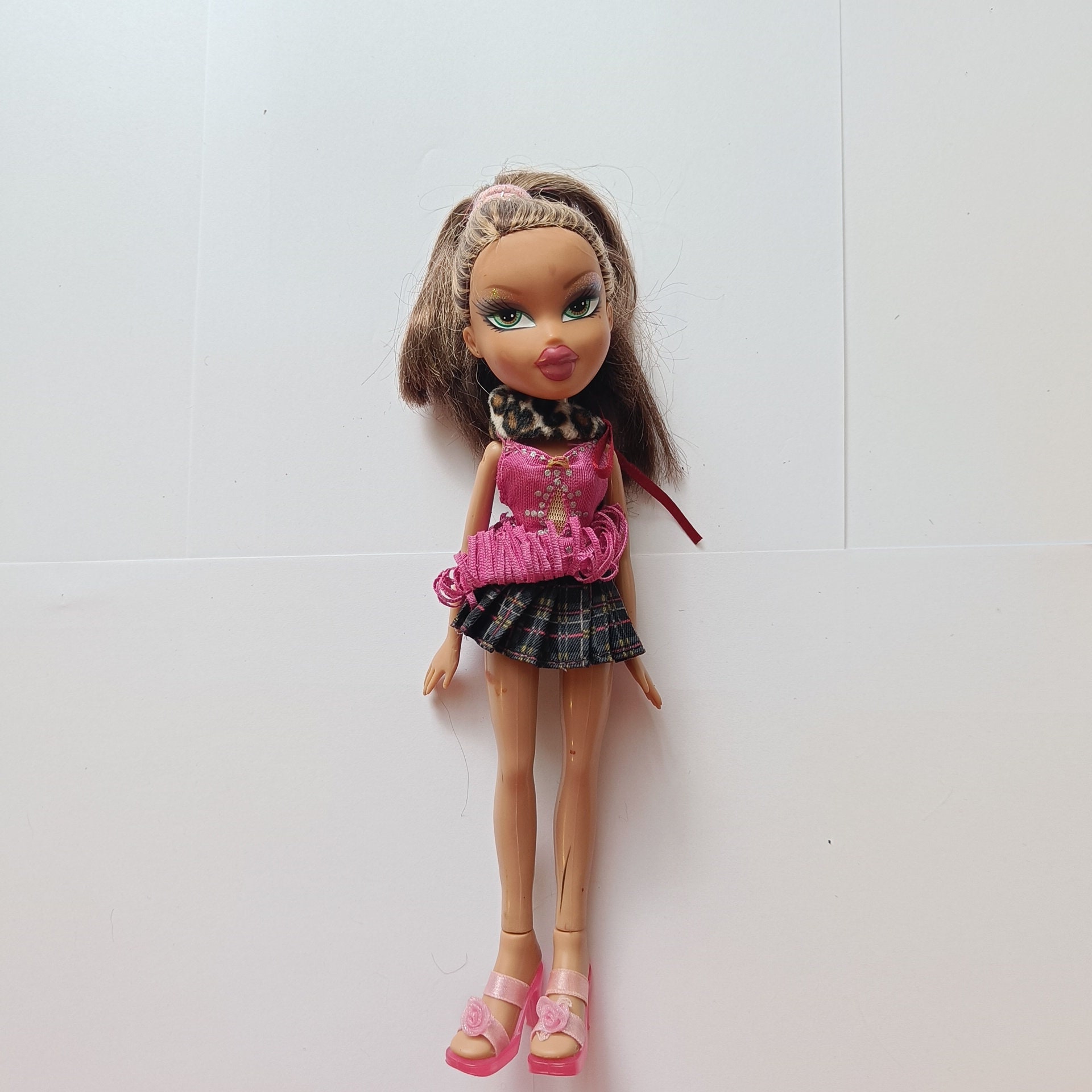 Bratz Mall 5 Stores - munimoro.gob.pe