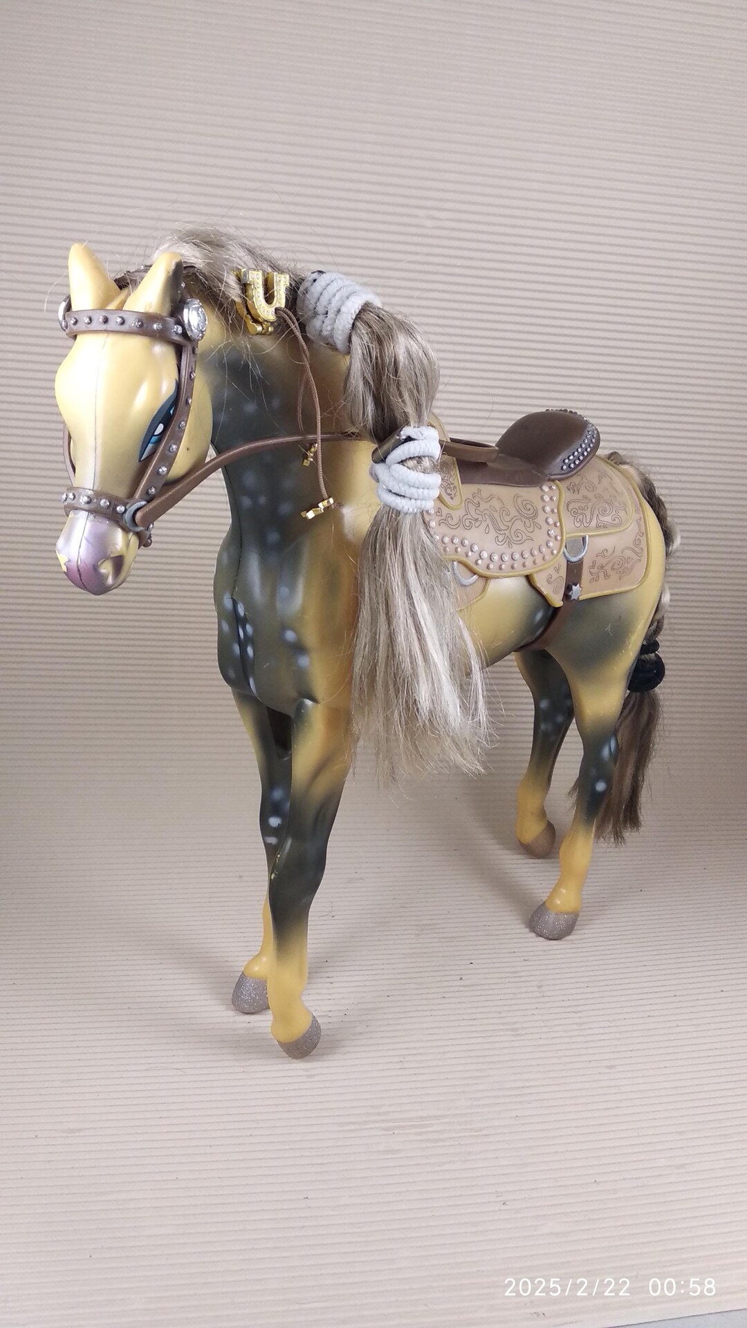 MGA Bratz 2006 Wild Wild West White Horse Doll Two Tone Hair Pet Pony ...