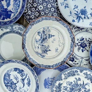 4/6 X 8”, 9” or 10” BLUE & WHITE MISMATCHED Vintage Dinner /luncheon ...