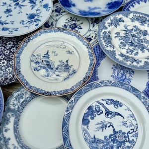 4/6 X 8”, 9” or 10” BLUE & WHITE MISMATCHED Vintage Dinner /luncheon ...