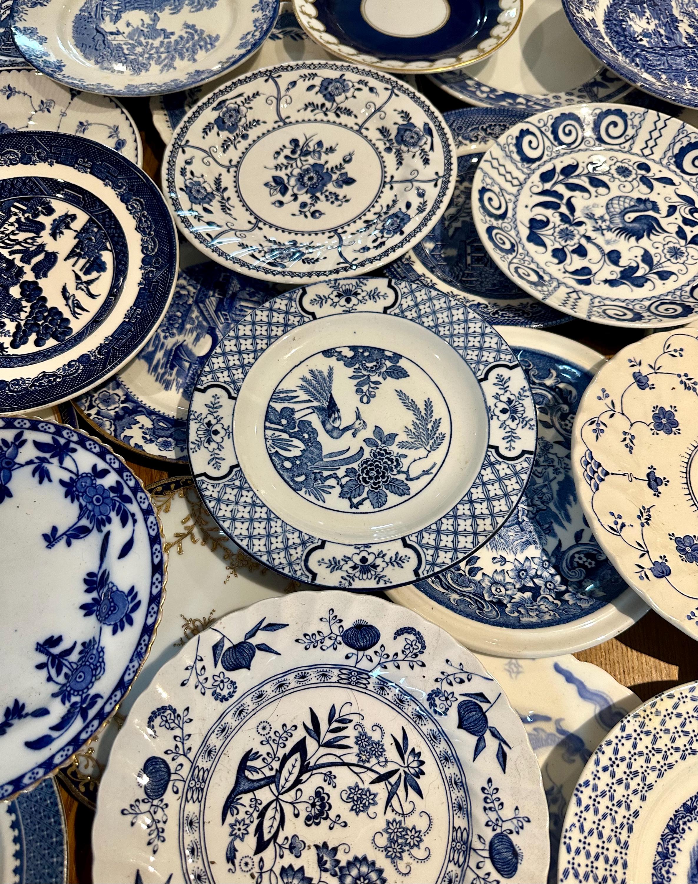 4/6/10 X 5.5” - 6.5” BLUE & WHITE MISMATCHED Vintage Side Plates L Mix ...