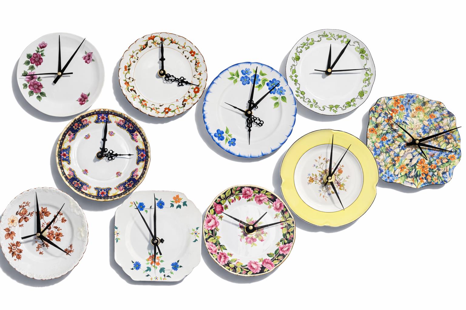 VINTAGE CERAMIC PLATE Wall Clocks I Made From Repurposed Plates L Inc ...