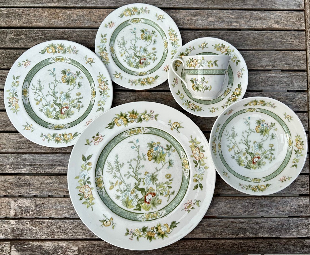 VINTAGE ROYAL DOULTON Tonkin Tea Cups and Saucers, Side Plates, Salad ...