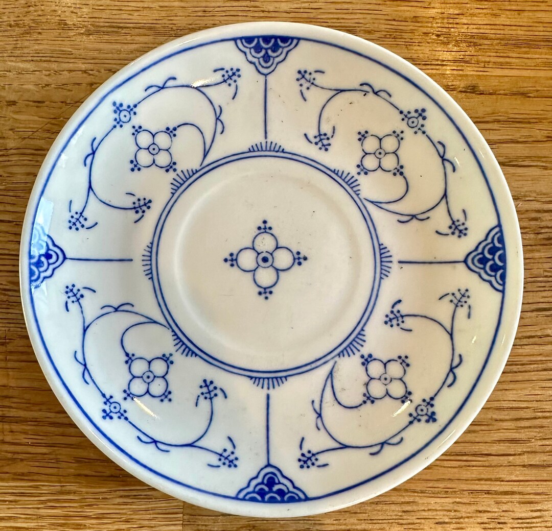 VINTAGE GERMAN PORCELAIN Jager Designl Blau Saks L Coffee Tea Set ...