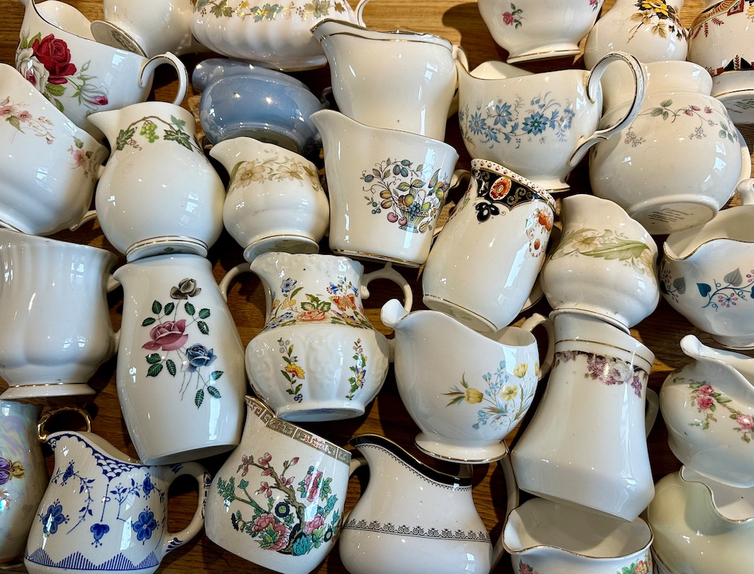 4/5/6 X PRETTY MISMATCHED VINTAGE Milk Jugs L Creamers L Mix & Match L ...